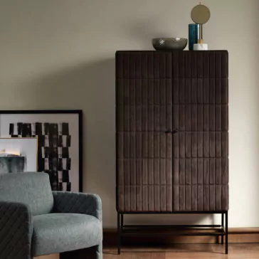 Quilted Leather Drinks Cabinet - Juliettes Interiors