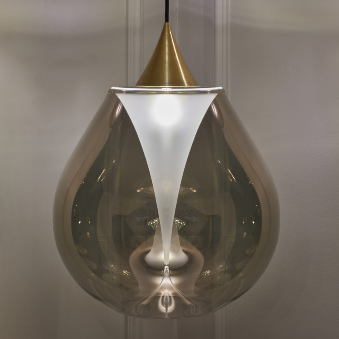 Exclusive Glass Pendant Light Set - Juliettes Interiors
