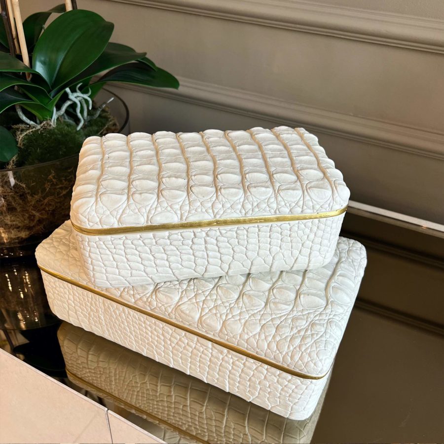 Luxury Bathroom - Juliettes Interiors