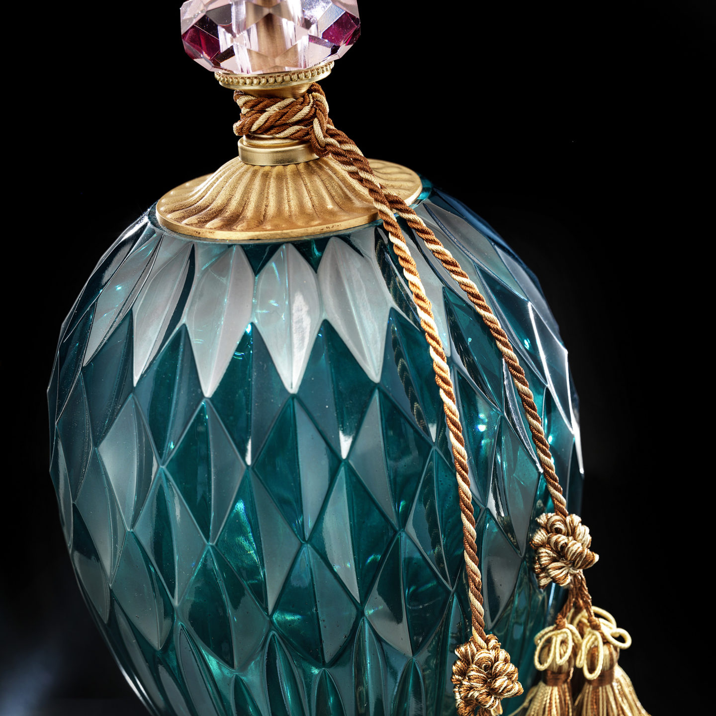 Diamond Faceted Green Glass Table Lamp - Juliettes Interiors