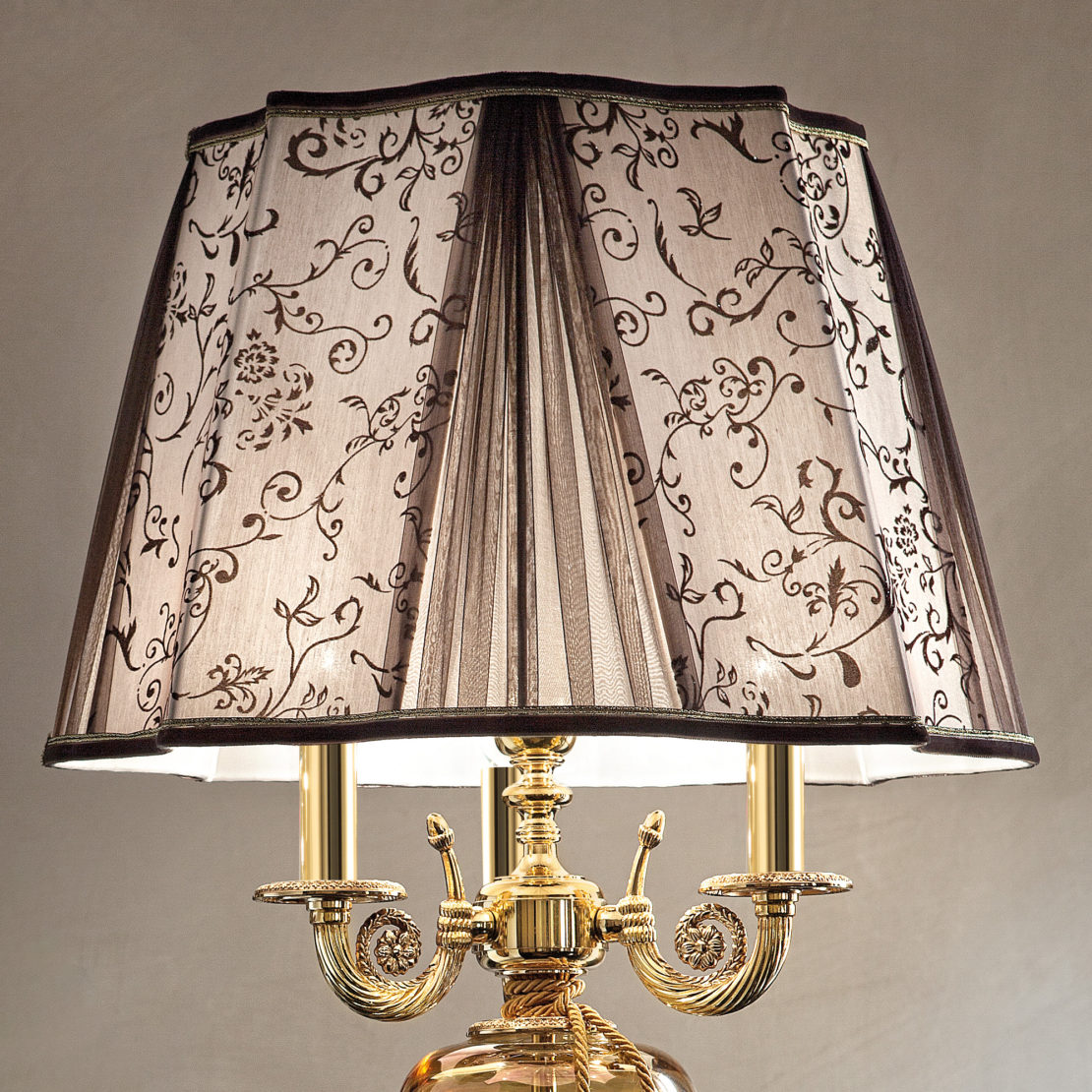 Large Ornate Amber Glass Table Lamp - Juliettes Interiors