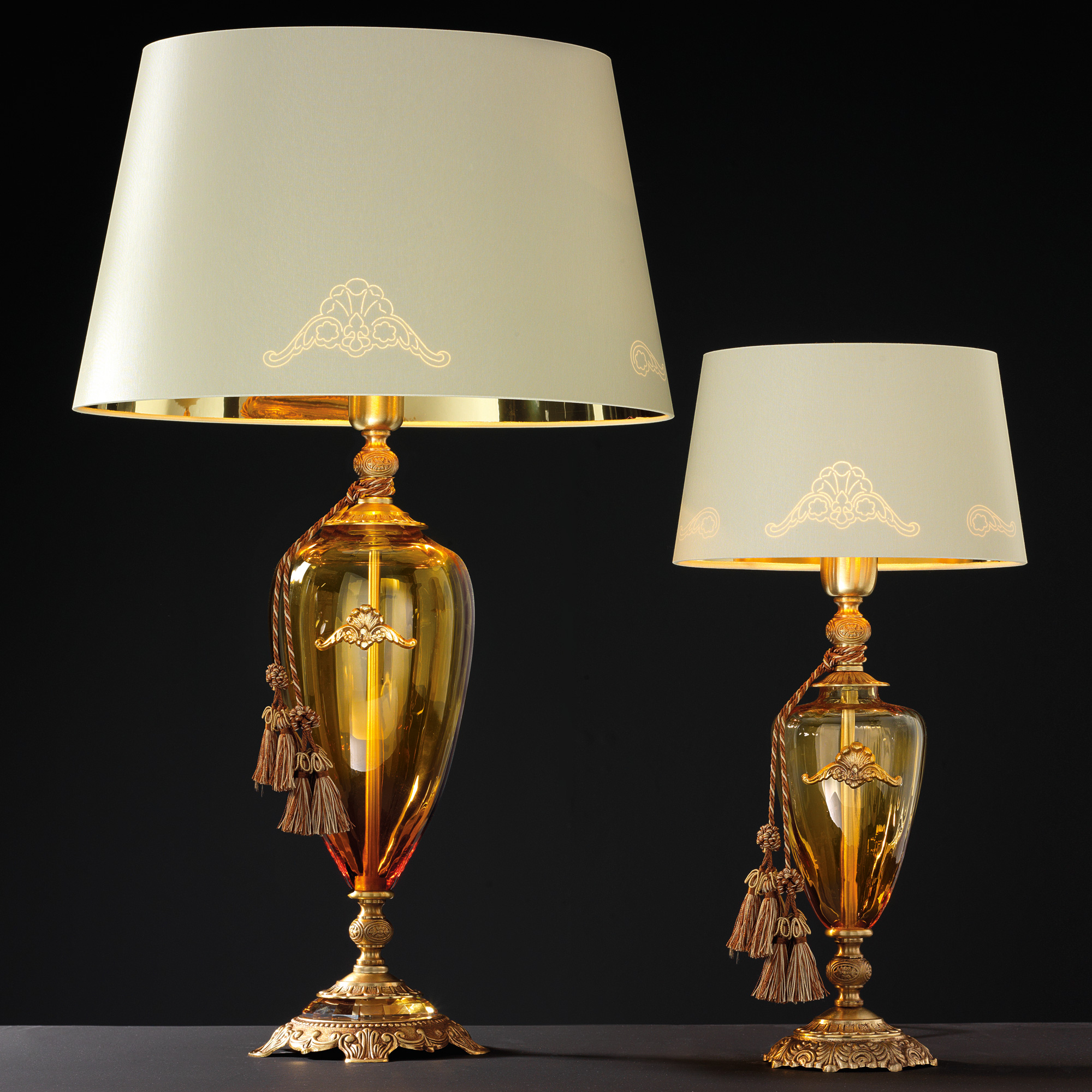 Traditional Amber Blown Glass Table Lamp - Juliettes Interiors