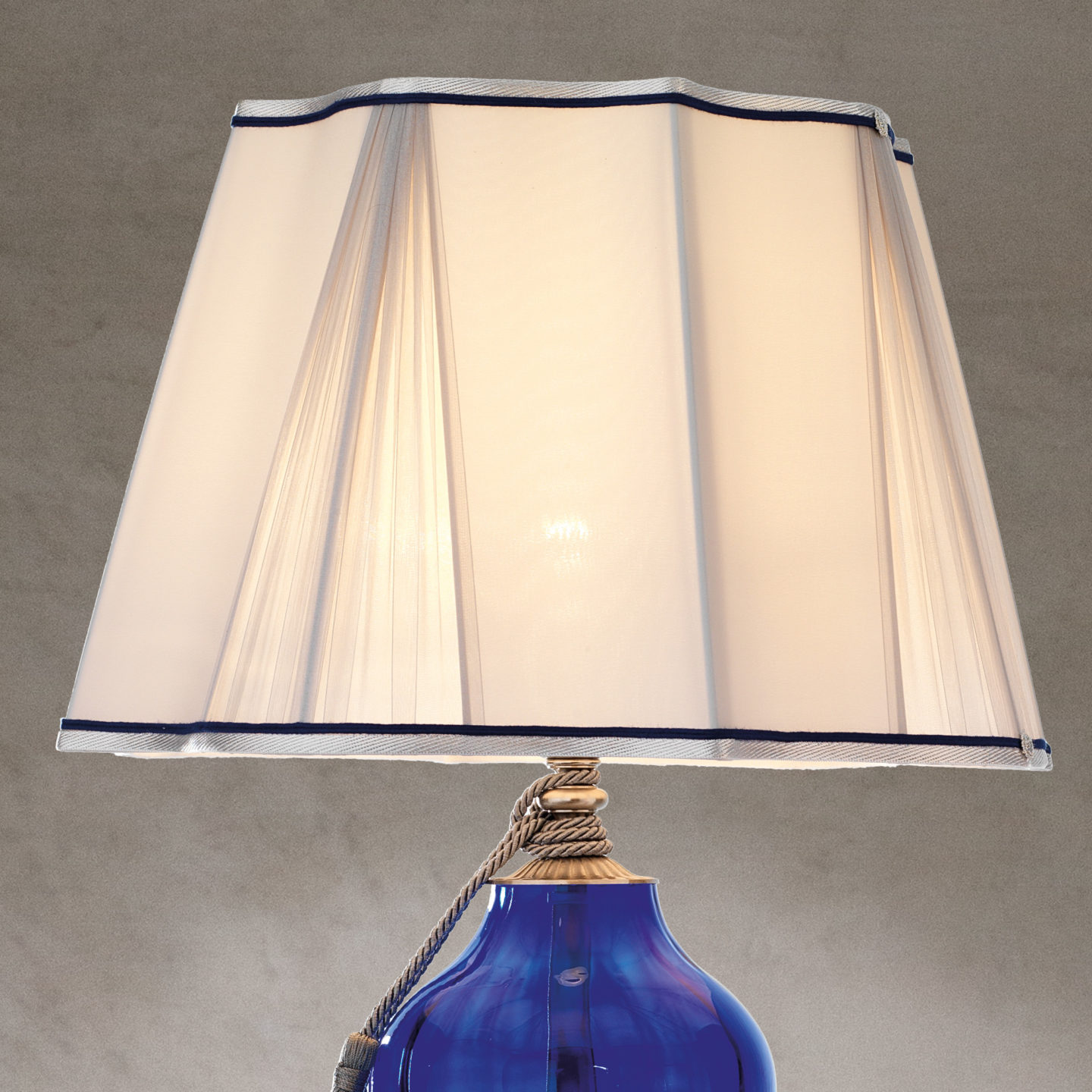 Traditional Style Dimpled Blue Glass Table Lamp - Juliettes Interiors