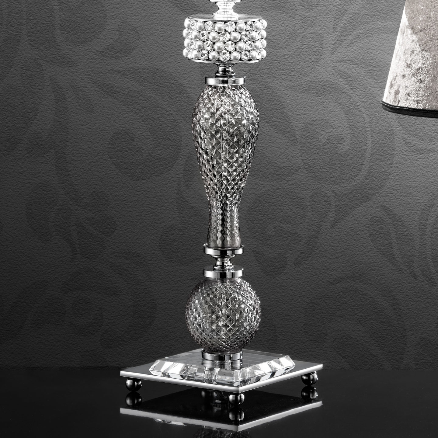 Glamorous Swarovski® Crystal And Pearl Table Lamp