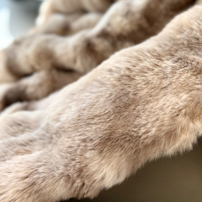 Beige Textured Faux Fur Throw - Juliettes Interiors