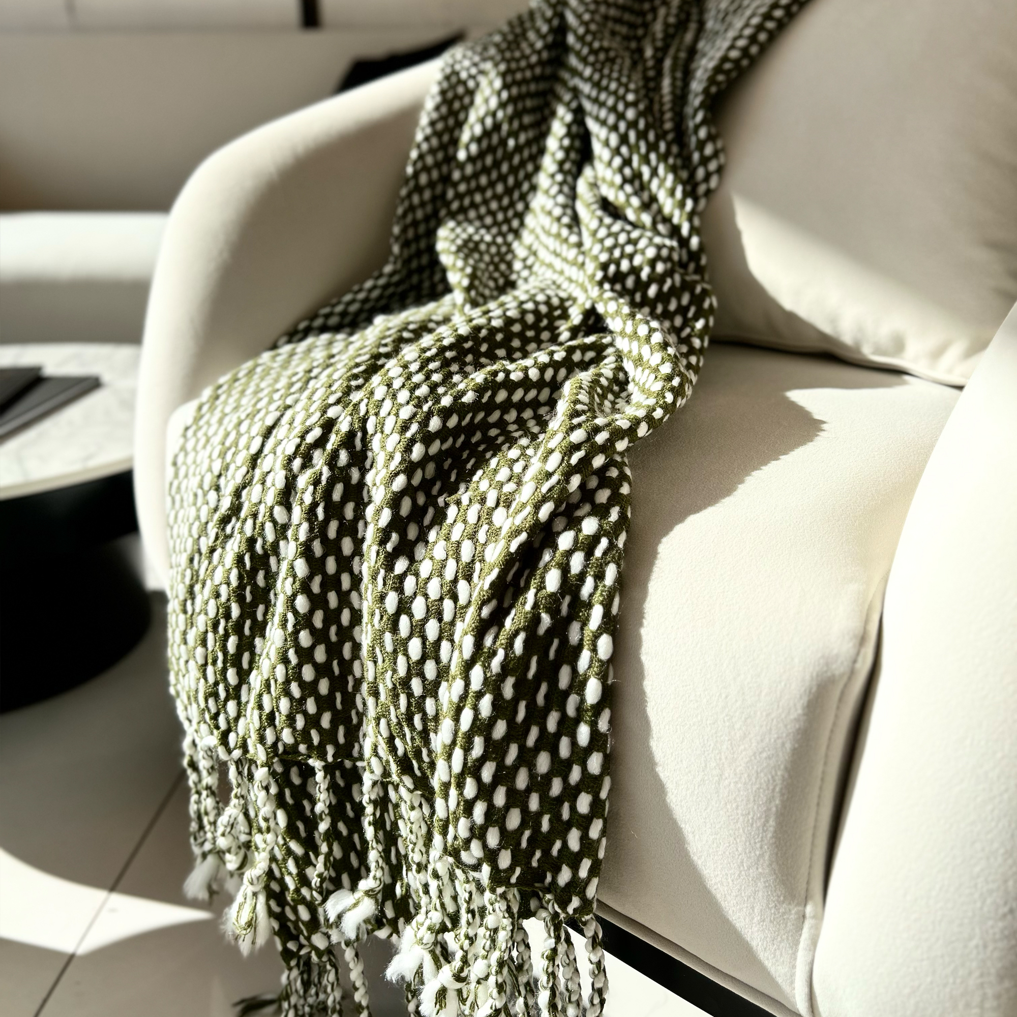 Olive Green Throw With Tassels - Juliettes Interiors